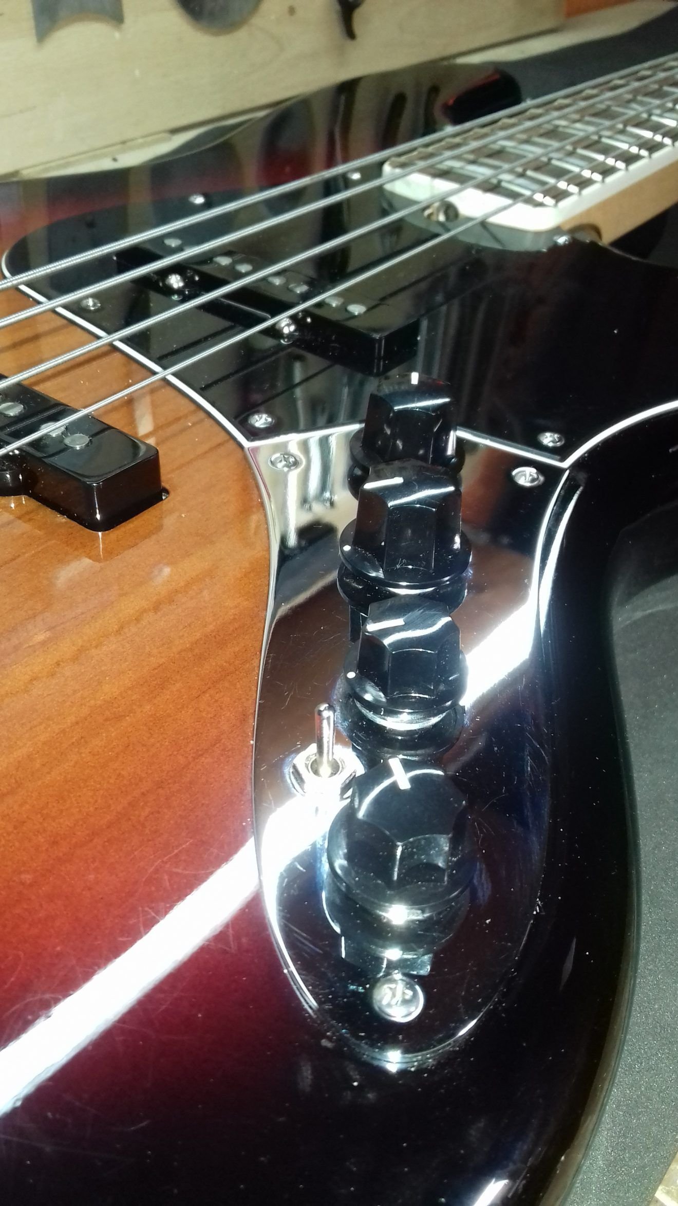 Jazz Bass Mod 2x1: Tonos Independientes + Vintage/Modern Switch Tone ...